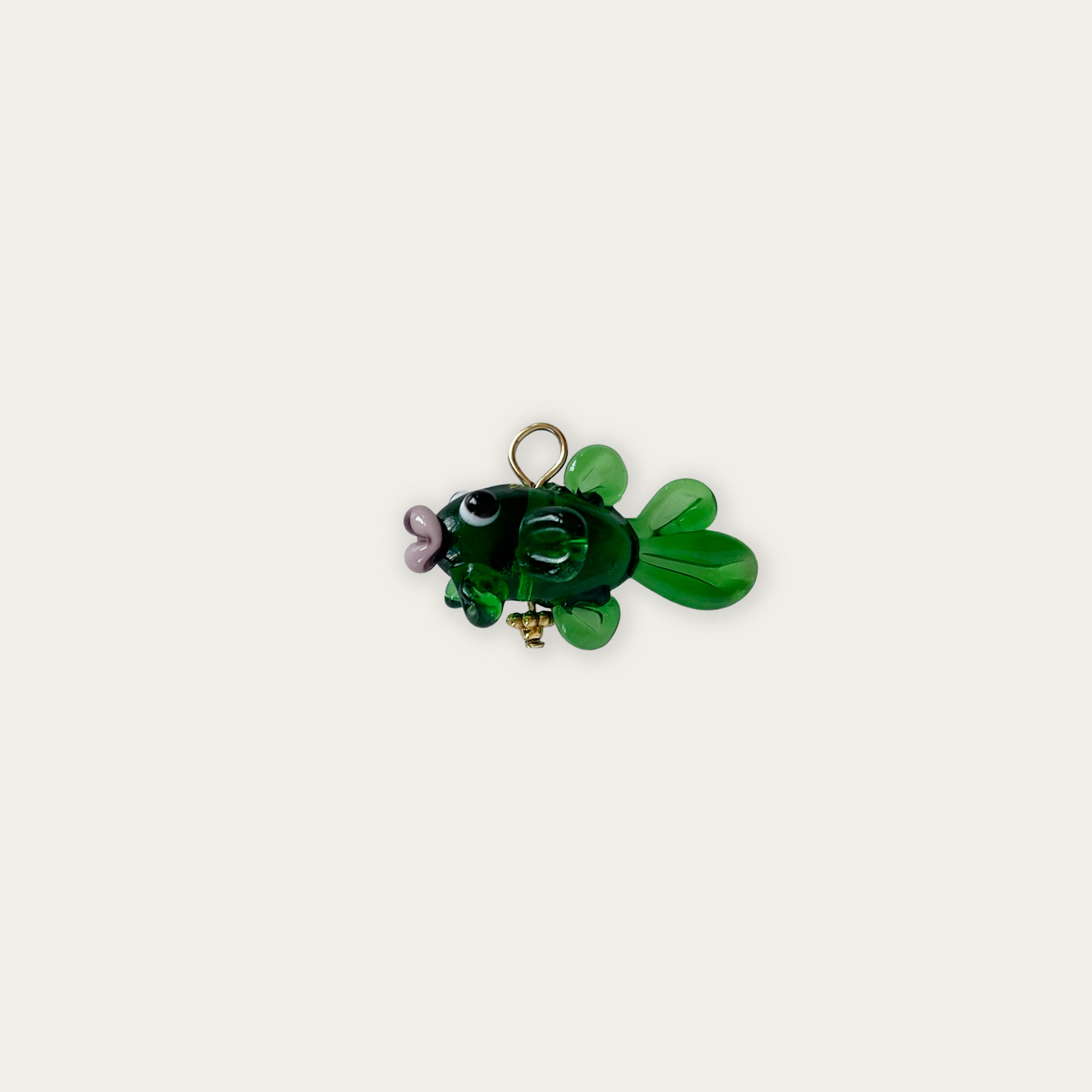 Green fish pendant – Colette